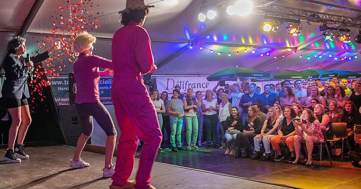 Playbackshow bij Dorpsfeesten Moerstraten brengt ode aan Ben Bartels en ...