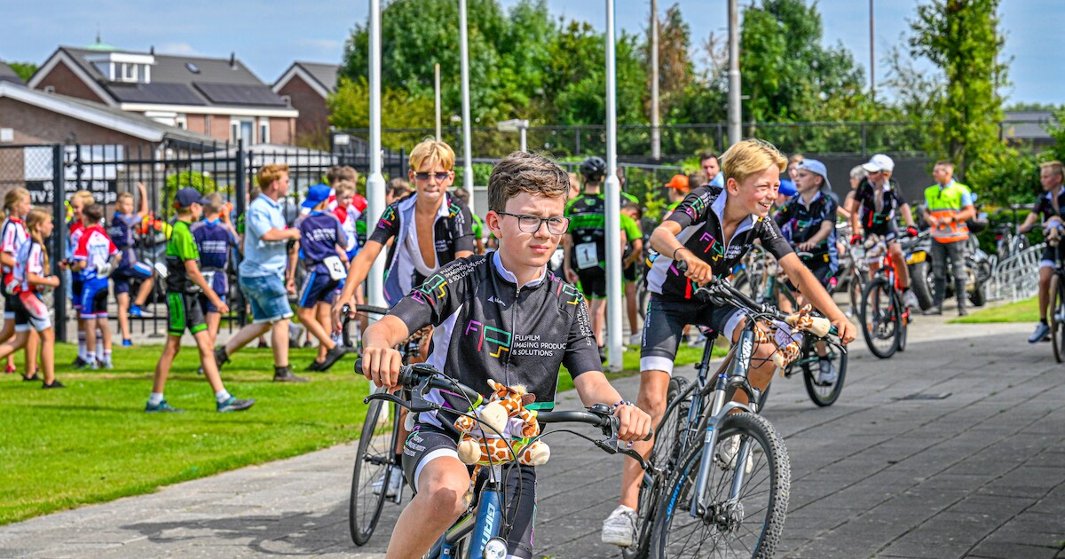 Behendig over een wip fietsen, dat is ook de Kleine Tour | Bergen op ...