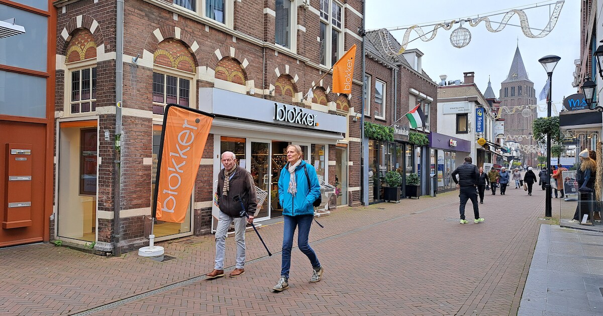Blokker failliet, winkelend publiek hoopt op doorstart: ‘Ik kwam er ...