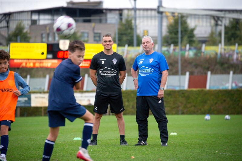 Peter Remie baalt na gelijkspel tegen BES: ‘Een 2-0-voorsprong tegen ...