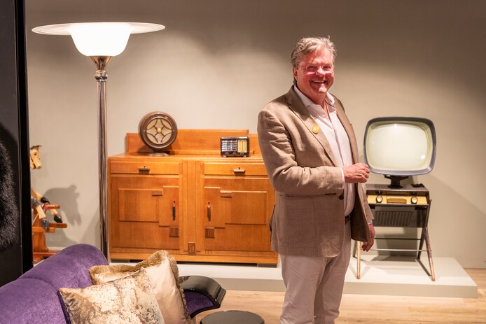 Morres nam afscheid van Walter van de Griendt; Kees den Herder nieuwe ...