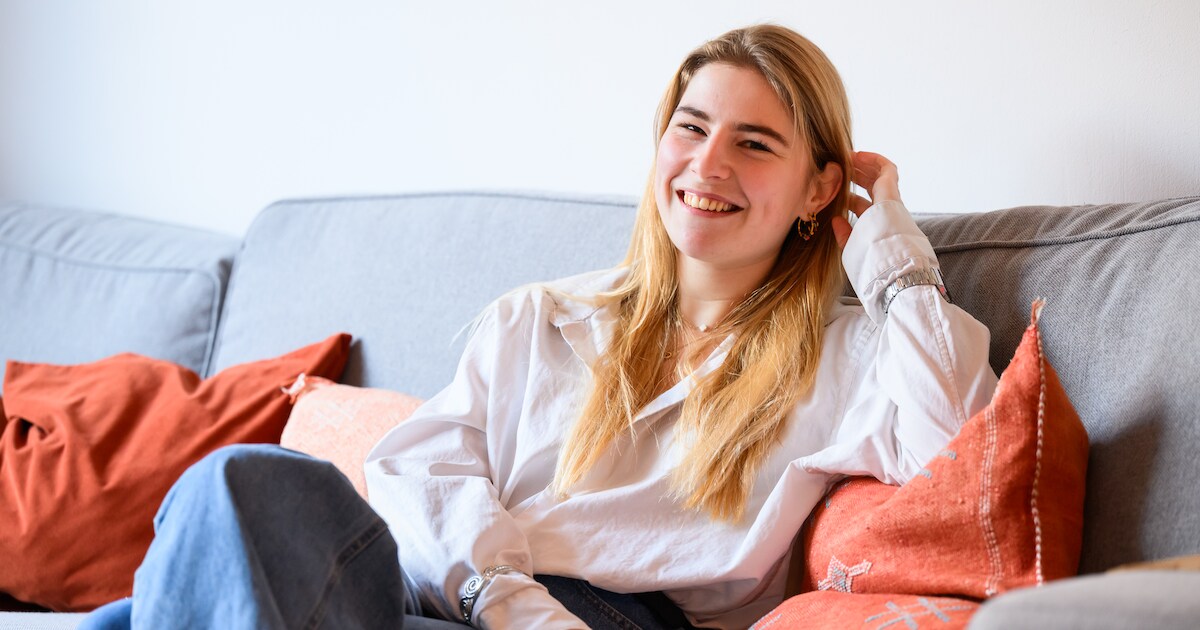 Bloem (23) voelt zich slecht geïnformeerd over haar spiraal: ‘De huisarts had me direct moeten ...