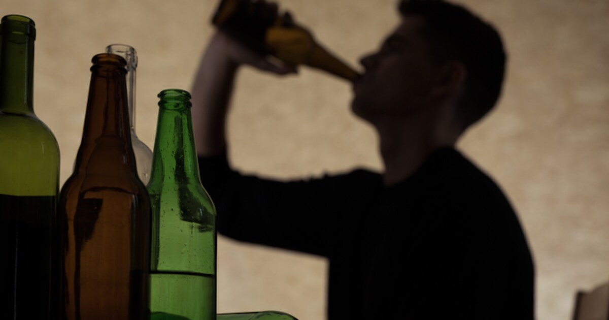 Dronken man (27) weet van geen ophouden en wordt voor tweede keer ...