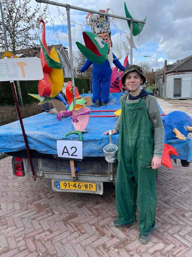 Optocht Snerkersdurp: een nieuwe steek voor Prins Fred en tien ...
