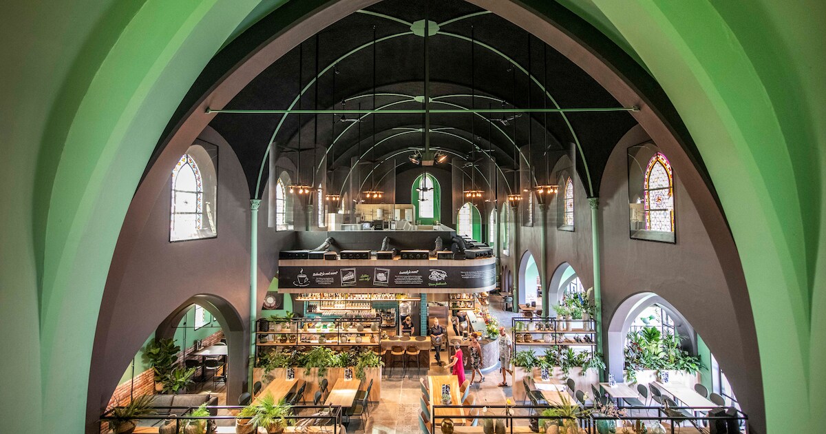 Rechter tikt gemeente op de vingers over afwijzen monumentenstatus ‘Family-kerk’ in Axel ...