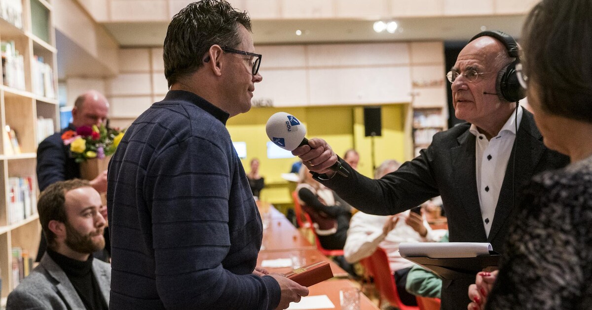 Eindhovenaar wint het Groot Dictee: Patrick maakte maar één fout ...