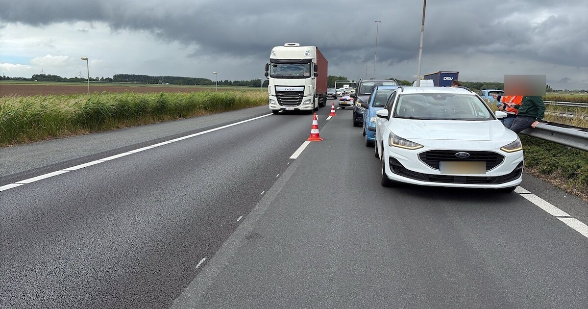 File op A27 verdwenen, auto’s stonden lange tijd vast door ongeluk | Altena | bndestem.nl