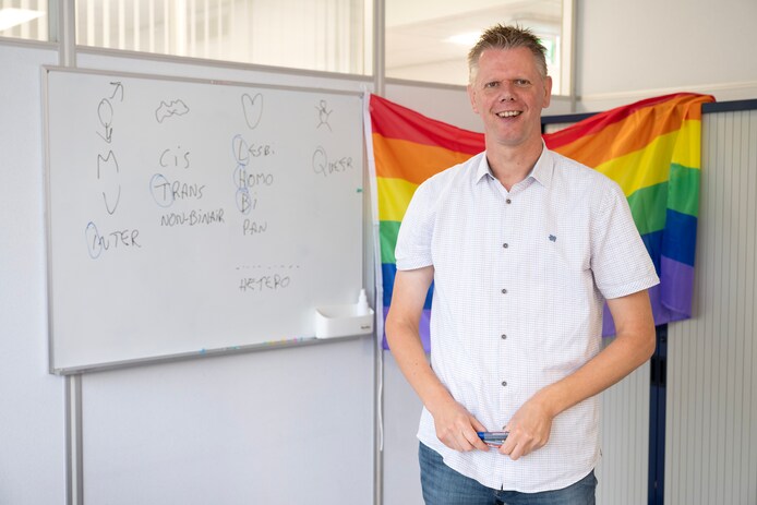 Kinderen worden soms bewust thuisgehouden als Richard les komt geven ...