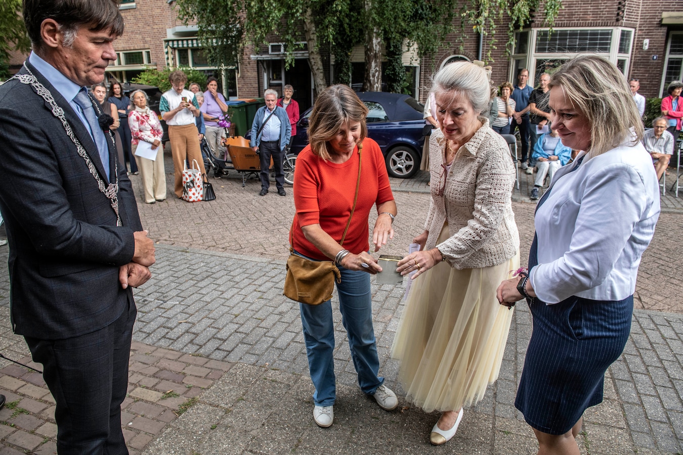 Bredase moeder liet haarJoodse man oppakken door de nazi’s - en verloor ...
