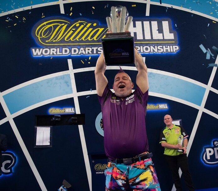 Een legendarische 9-darter en nu tegen 17-jarige sensatie: zo gingen de ...