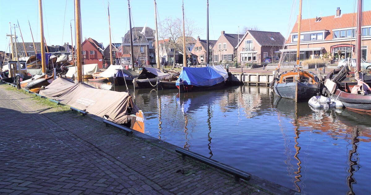 Wouter trekt gelijk zijn klompen uit om moeder en baby te redden: ‘Ze ...