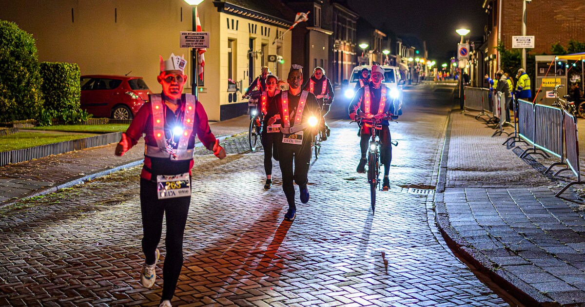 Roparun trekt spoor van lichtjes door nachtelijk West-Brabant: ‘Het is elke keer weer een ...