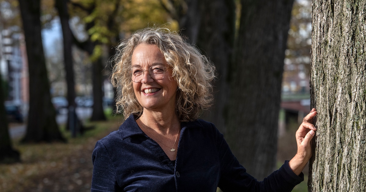 Dieuwke (61) liep jarenlang rond met overlopende emmer: ‘Eindelijk ...