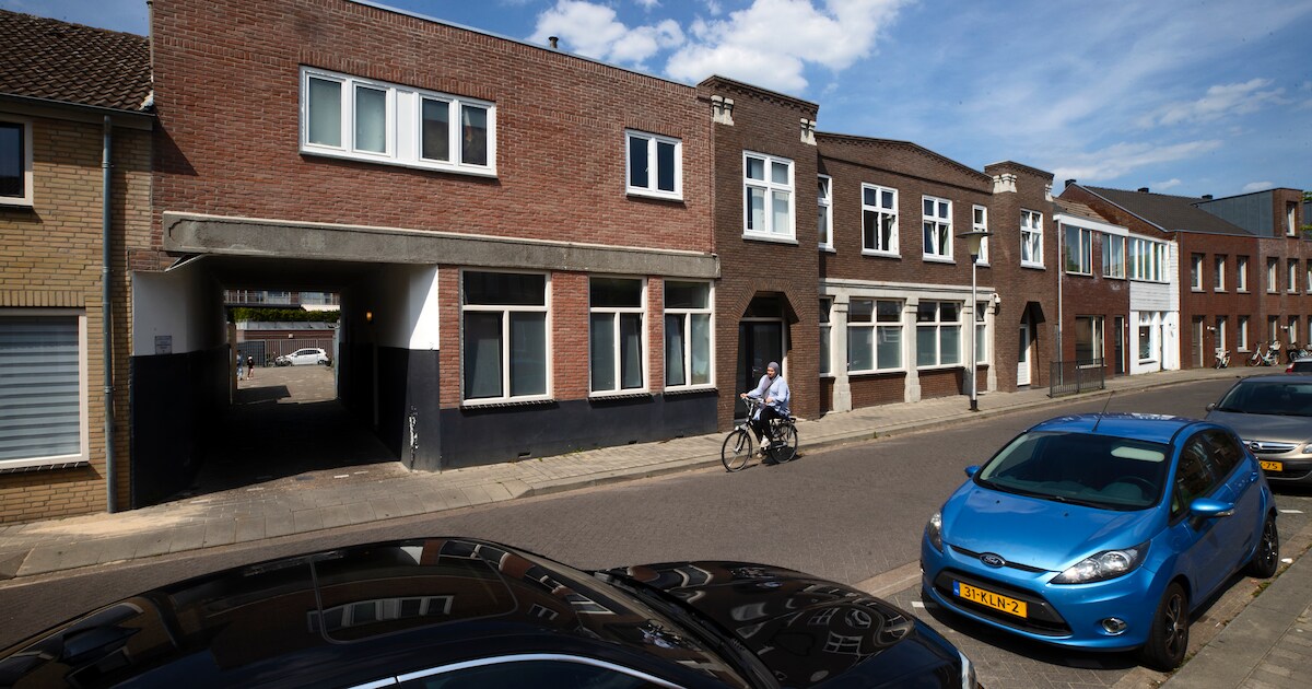 Moskee verhuist mogelijk naar oude zwembadterrein: ‘Veel bezoekers ...