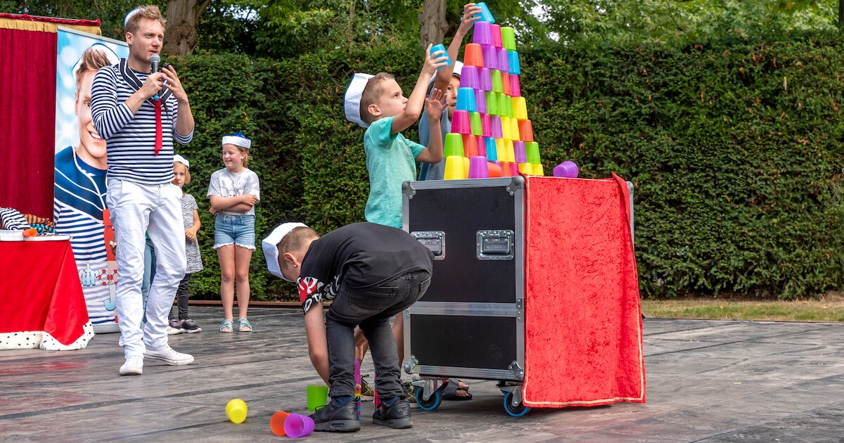 Feestje in openluchtttheater Vrouwenhof met matroos Jens | Home | BN ...