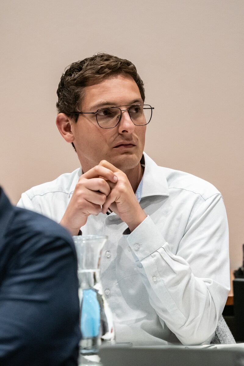 Omstreden uitkoop Poolse supermarkt Roosendaal blijft zonder politieke ...