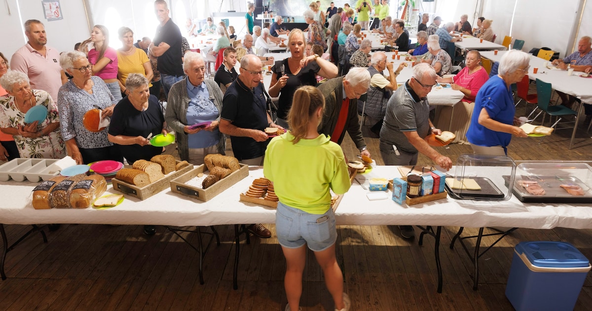 Helwijk sluit Feestweek 70 jaar af met lunch en Goed Fout-feest ...