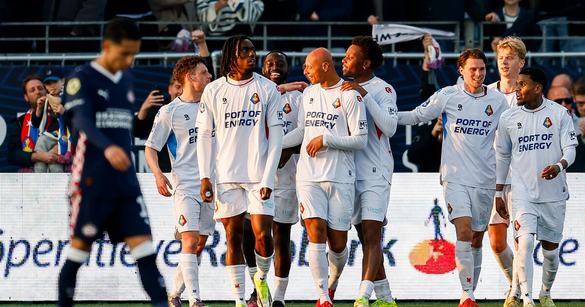 NAC ziet Telstar verder uitlopen door tweede stunt tegen PSV | Sport ...