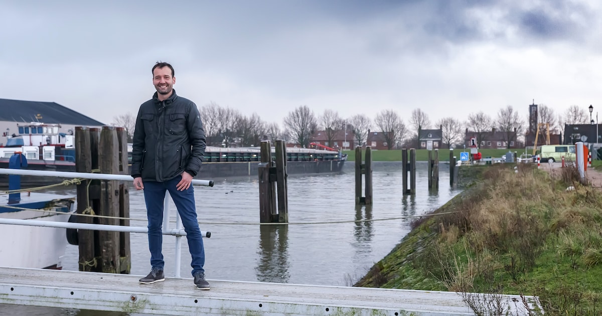 Eindelijk gebeurt er weer wat in Moerdijk-dorp: van vissershaven naar ...