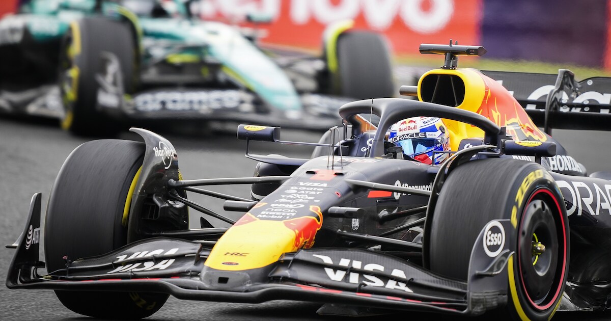 LIVE Formule 1 | Max Verstappen valt door pitstop terug naar de negende plek, Lando Norris aan ...