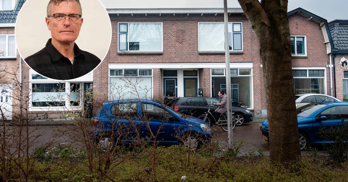 Na zeventien jaar moet Ton (64) plots zijn huurders uit woningen zetten ...