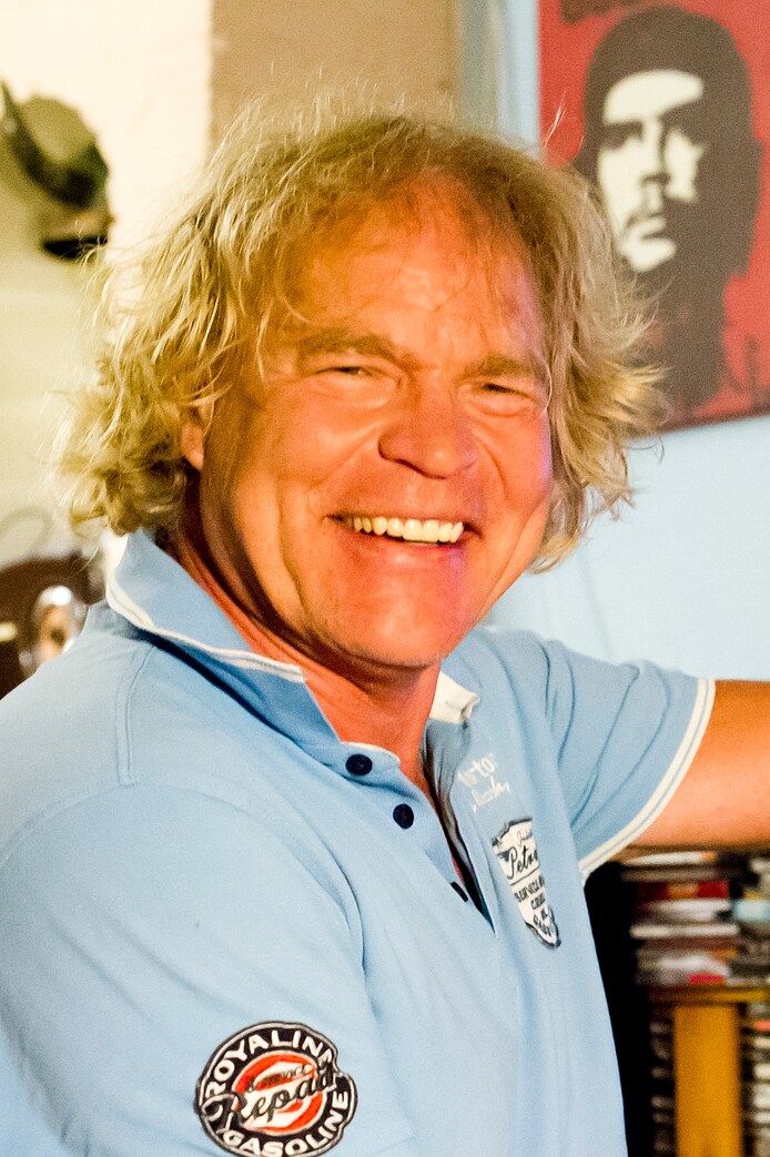 Het gaat ‘opperbest’ met Big Brother Ruud: een stabiele baan én een ...