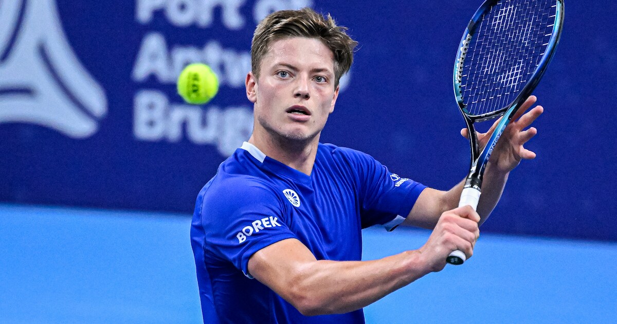 Roosendaalse tennisser Tim van Rijthoven geopereerd aan elleboog: ‘Heb ...