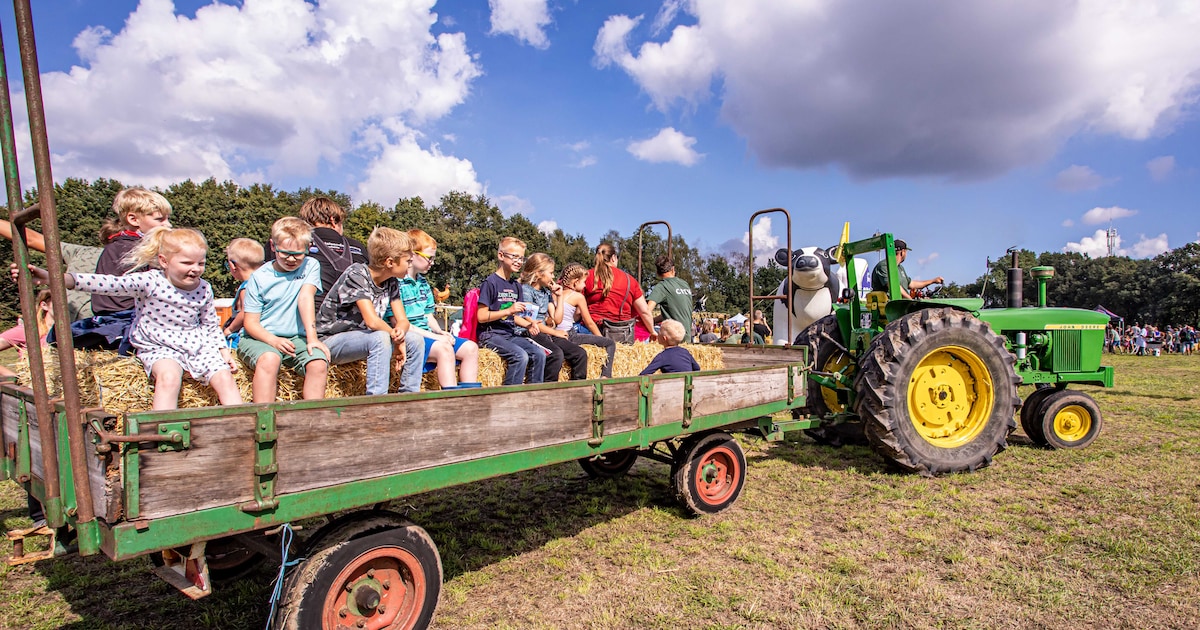 Met de fiets naar Boerendag in Hoogerheide | Woensdrecht | BN DeStem.nl