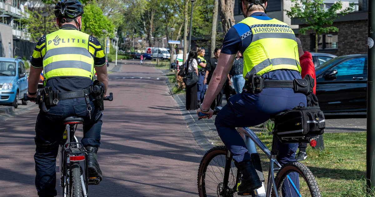 Lage opkomst bij sit-in tegen De Kade: buurt voelt zich door gemeente ...