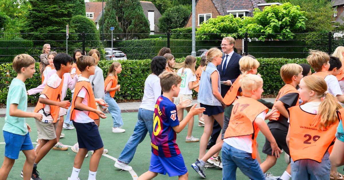 Waarom de minister naar een basisschool in Breda kwam voor de aftrap ...