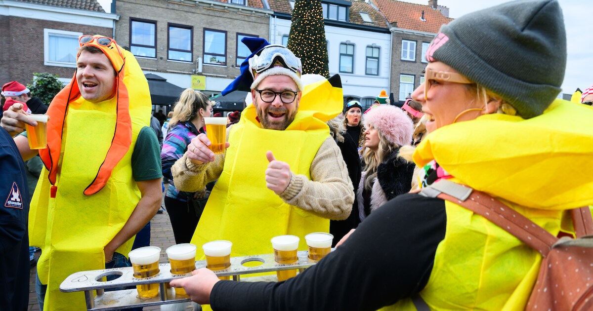 Klûnen brengt veel volk op de been in Zevenbergen | Regio | BN DeStem.nl