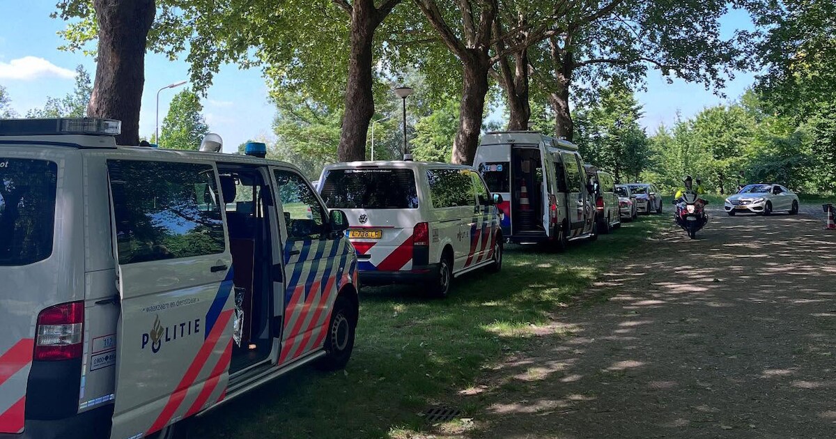 Auto’s in beslag genomen en voor 35.000 euro geïnd bij verkeerscontrole ...