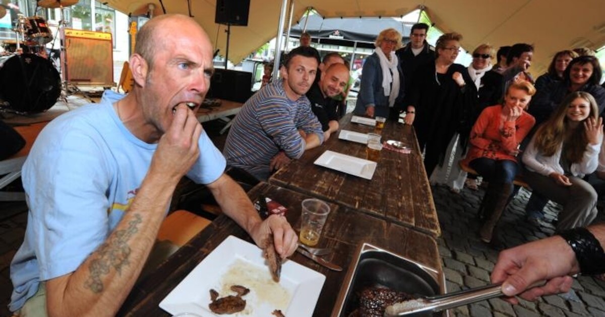 Vijf hamburgers in drie minuten in Zevenbergen | Moerdijk | BN DeStem.nl