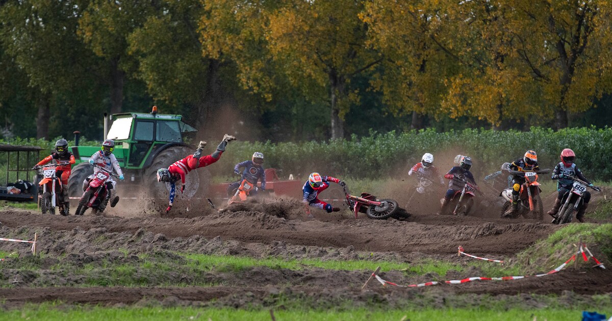 Zelfs spectaculaire val kan Jamie Lucas niet van WBMC-titel houden ...