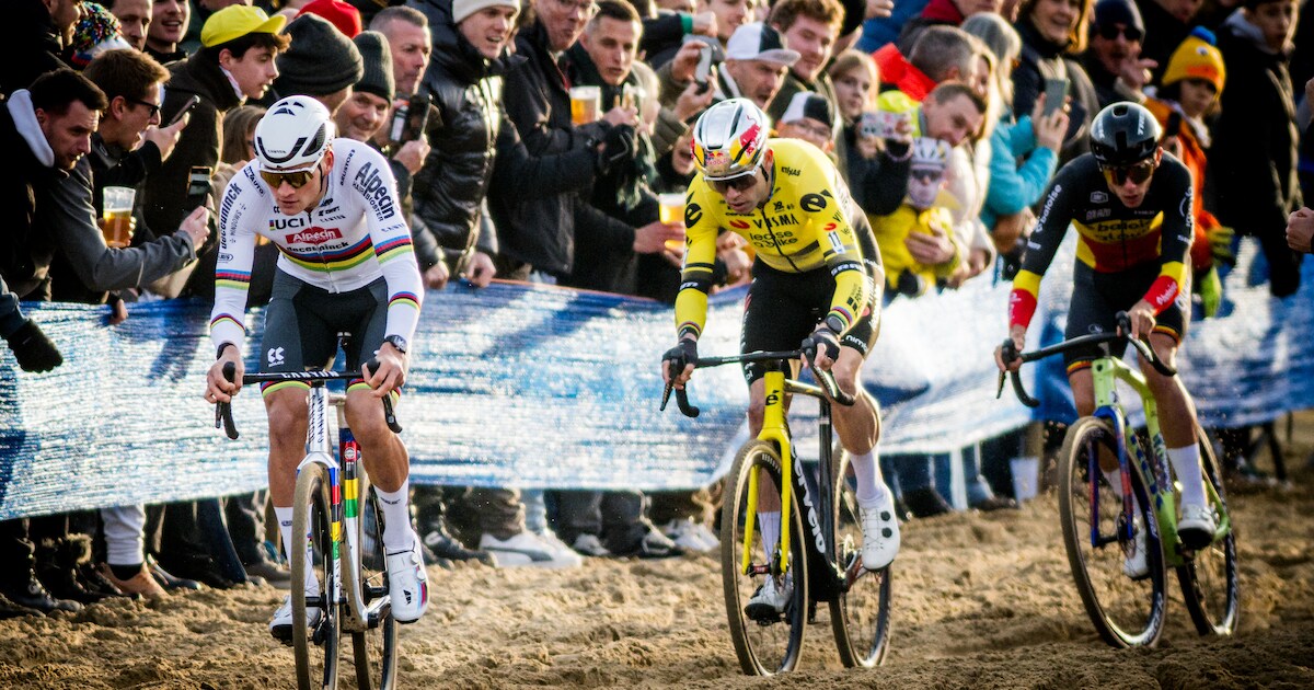 Zit Pogacar in het hoofd van Van der Poel als hij denkt aan stoppen met ...