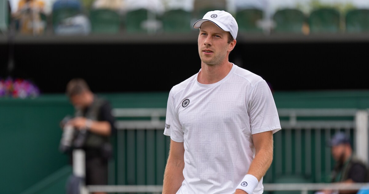 Juist na wonderbal stort Van de Zandschulp in op Wimbledon: ‘Totaal ...