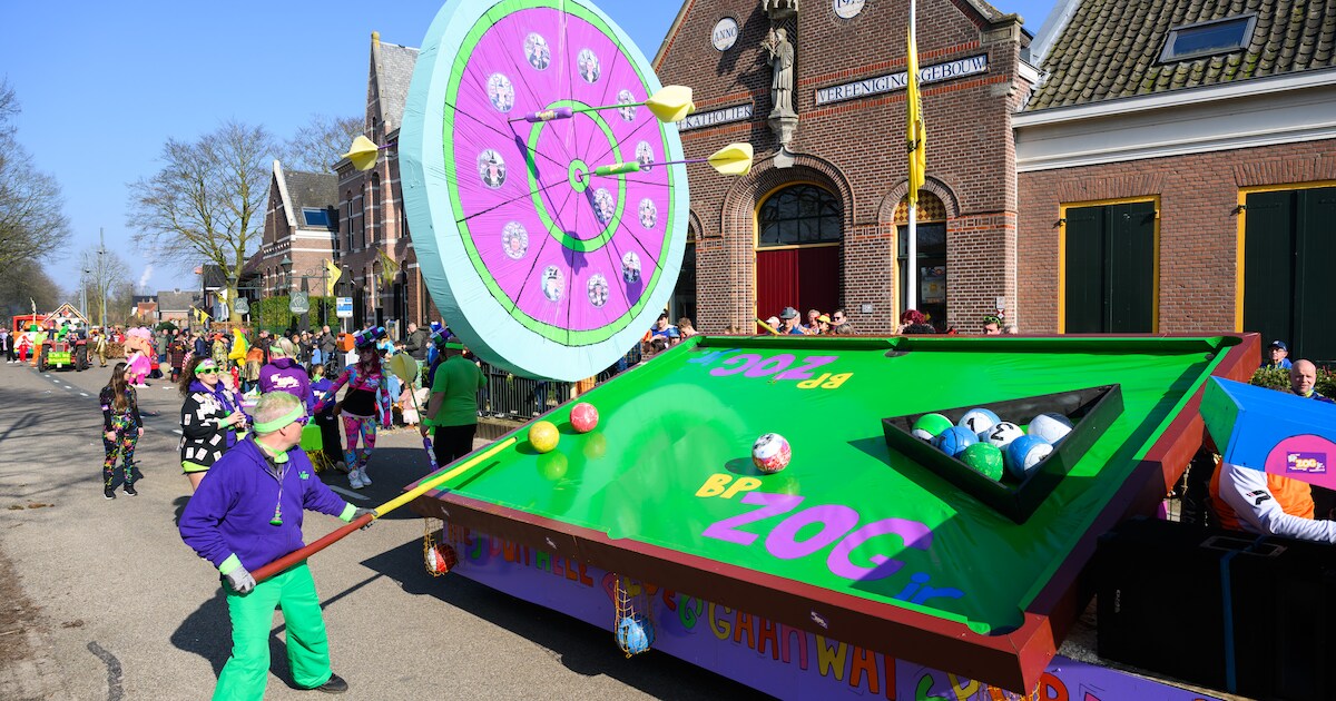 Optocht Kluivenduikersrijk in foto's | Oosterhout | BN DeStem.nl