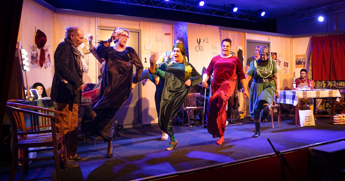 ‘Wie doet ons wat!’ is een avond lachen met het Peels Toneel | Brabant ...