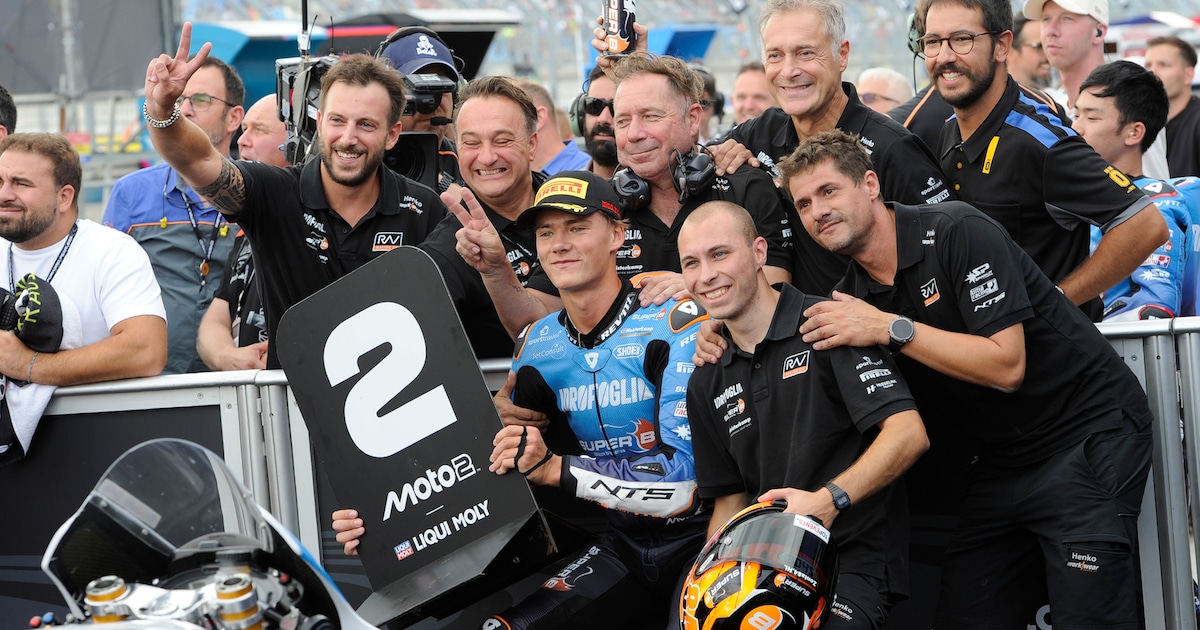 Zonta van den Goorbergh uit Breda verlengt contract bij zijn Nederlandse team in de Moto2: ‘Hij ...