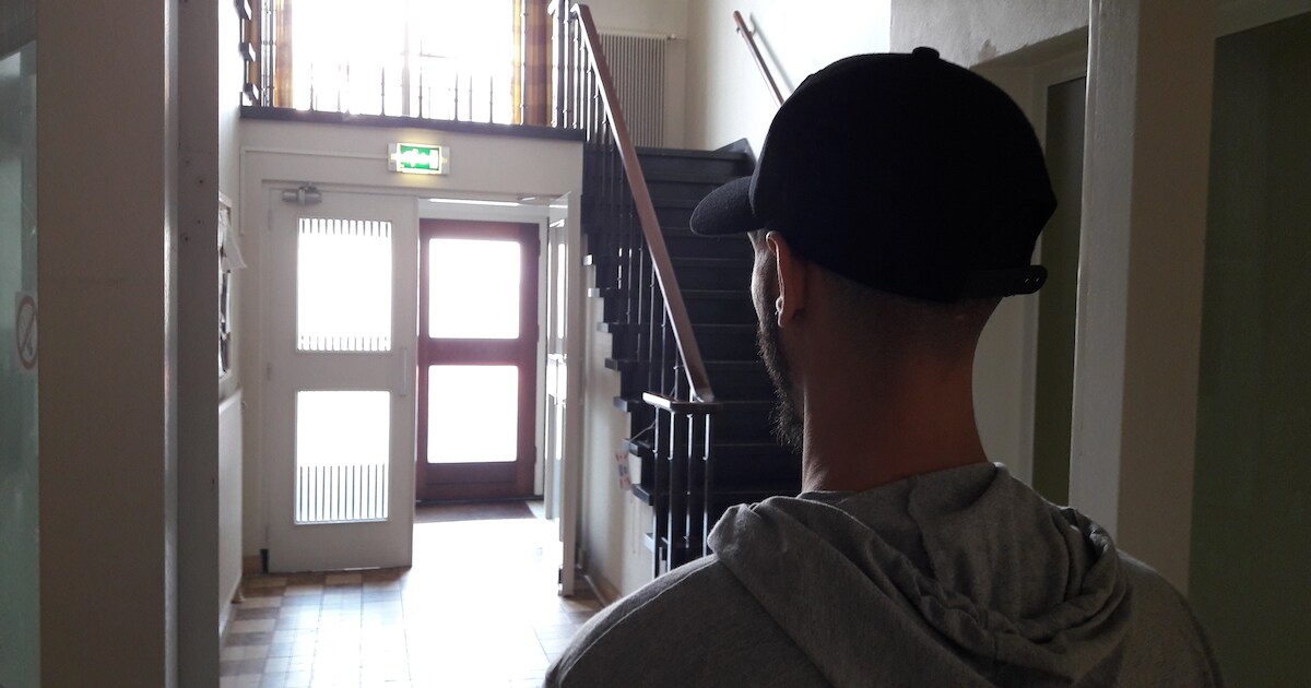 Bredase ex-pastor Jan Hopman wil erkenning voor bed, bad en brood ...