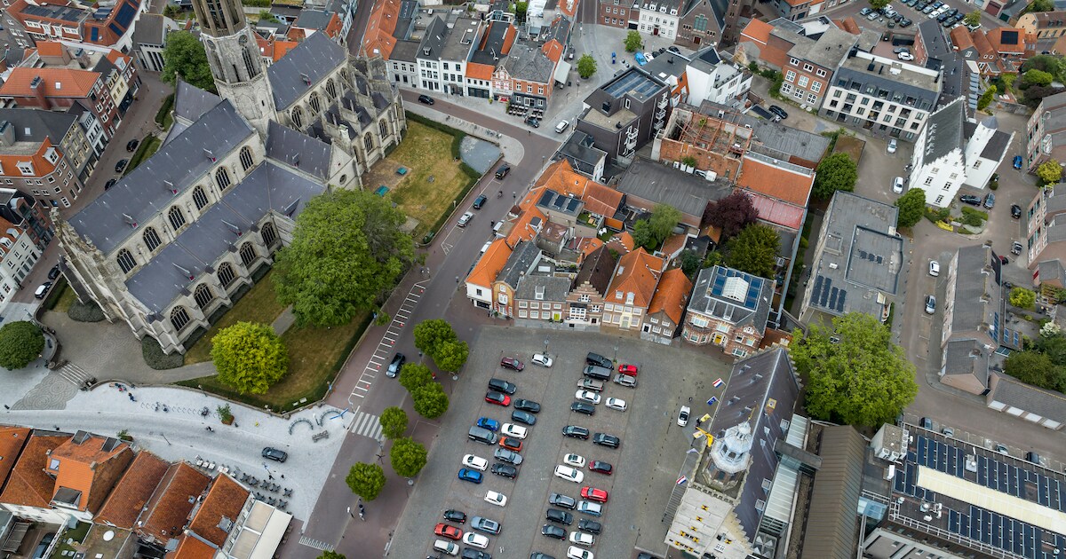 Oproep: wat vindt u van de plannen voor de Grote Markt van Hulst ...