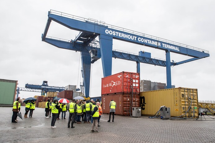OCT verwerkt 60.000 containers per jaar: dat wil de lokale politiek ...