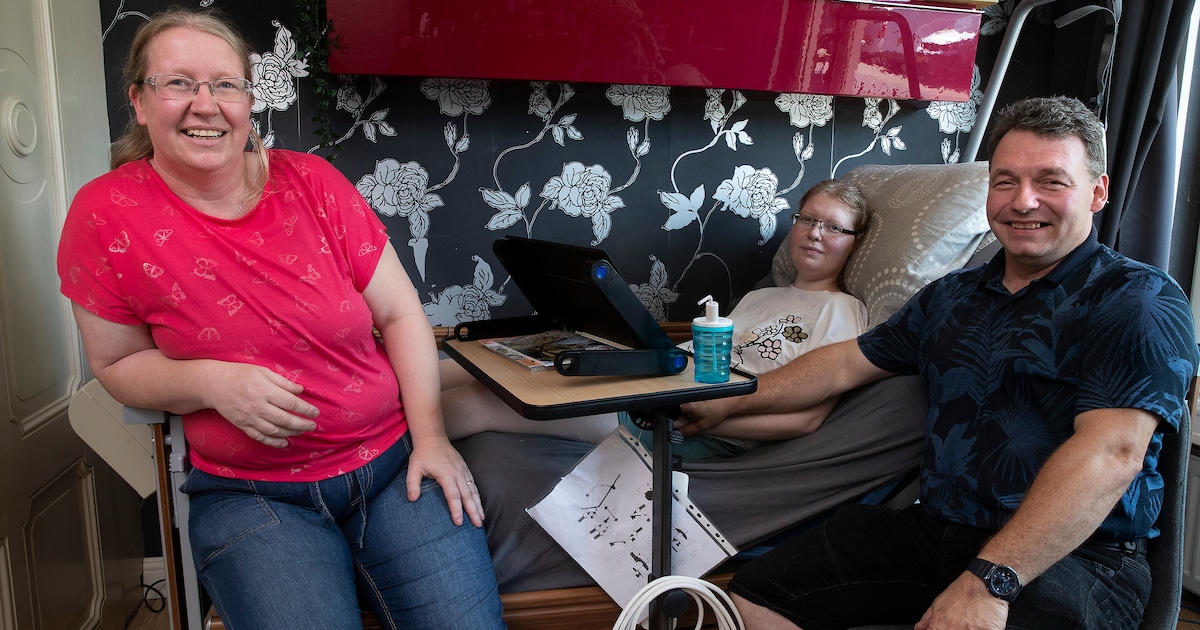 Daisy (22) kon ineens amper meer bewegen na een gemiste diagnose: ‘We ...