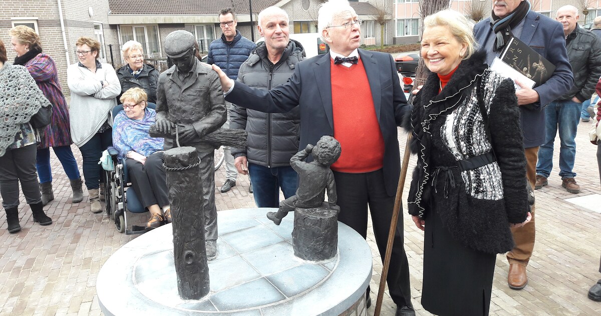 De Bezembinder staat weer op prominente plek in Sint Willebrord ...