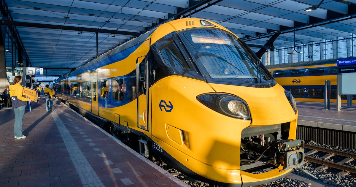 Nieuwste NS-trein kan 200 per uur en rijdt vandaag voor het eerst ...