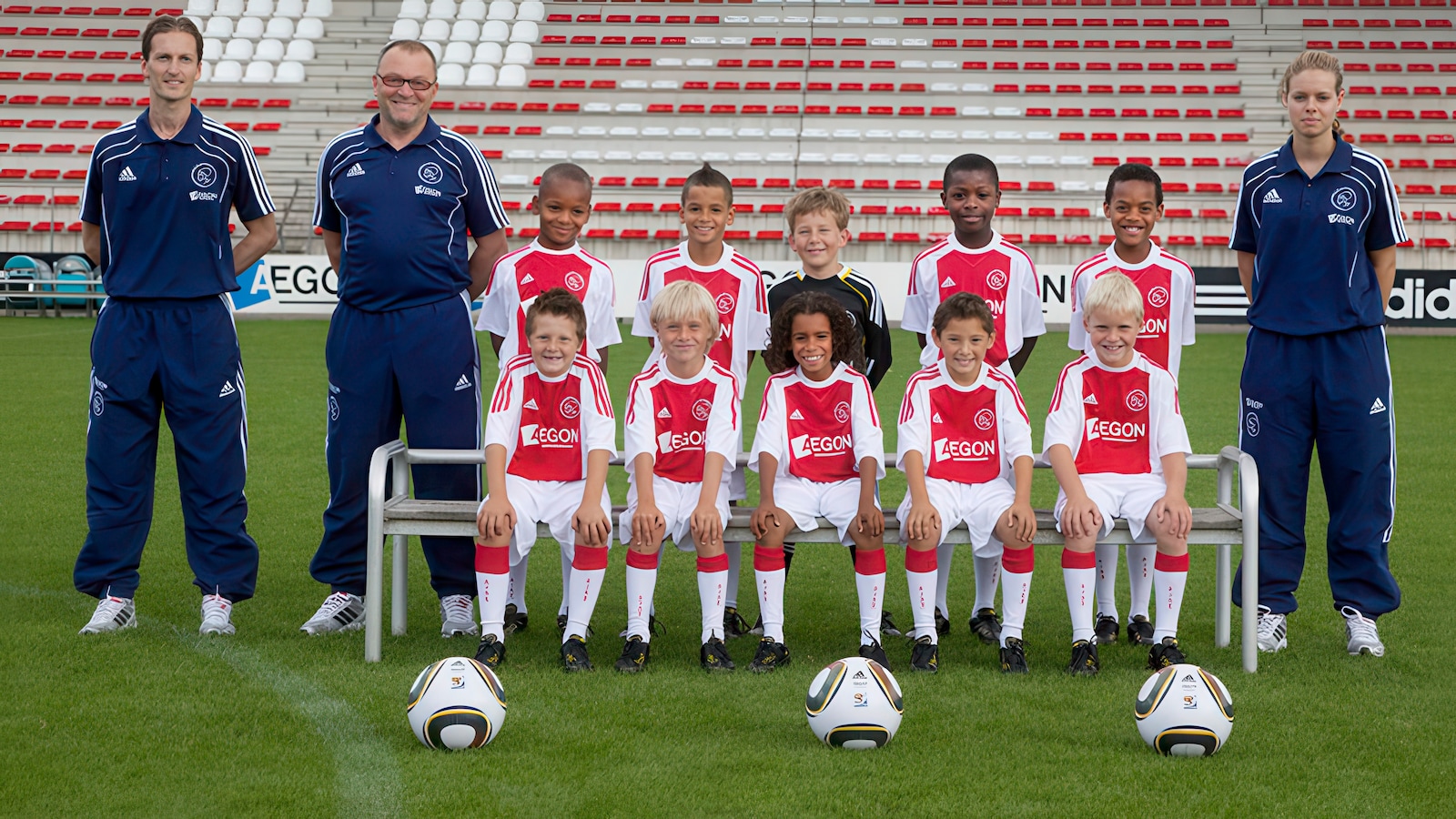 Al jaren delen Brian Brobbey en Kenneth Taylor lief en leed: samen bij ...