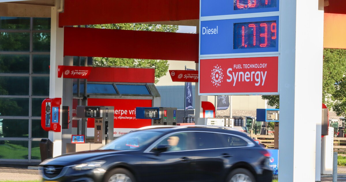 Prijsverschil benzine loopt op tot ruim 27 euro voor een volle tank ...