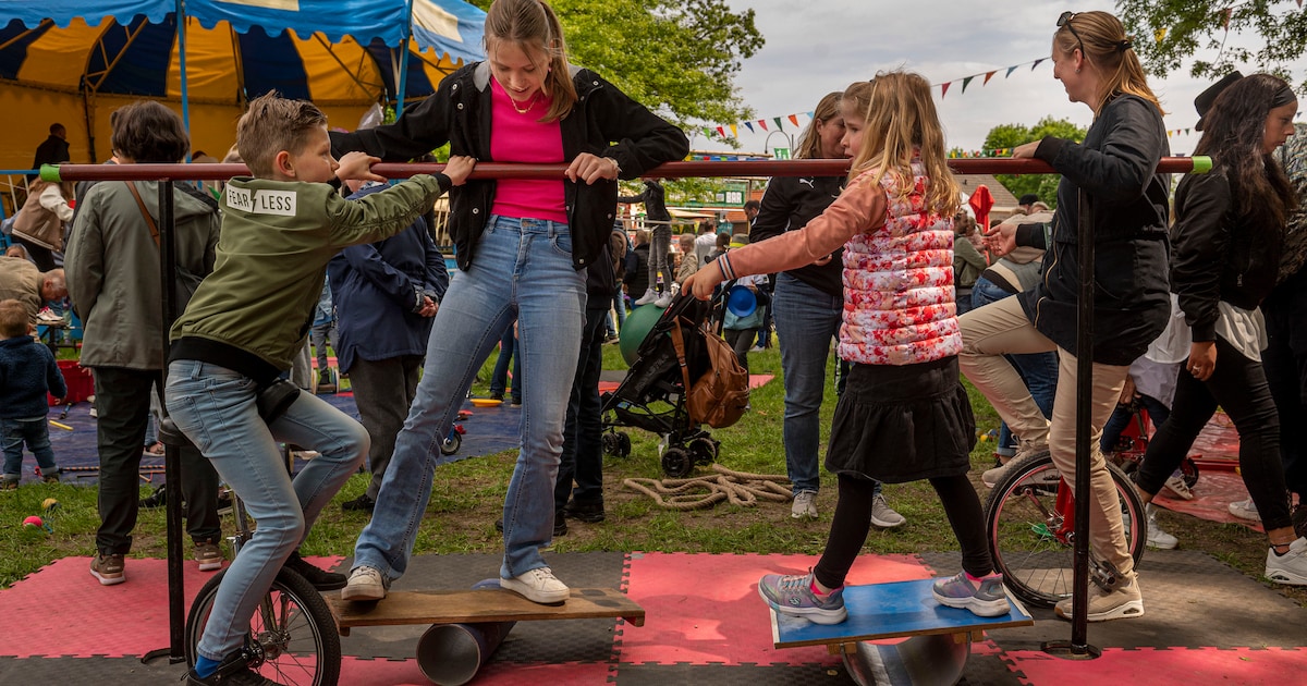 Niet alleen grote mensen vermaken zich op het Jaarmarkt Festival Den ...
