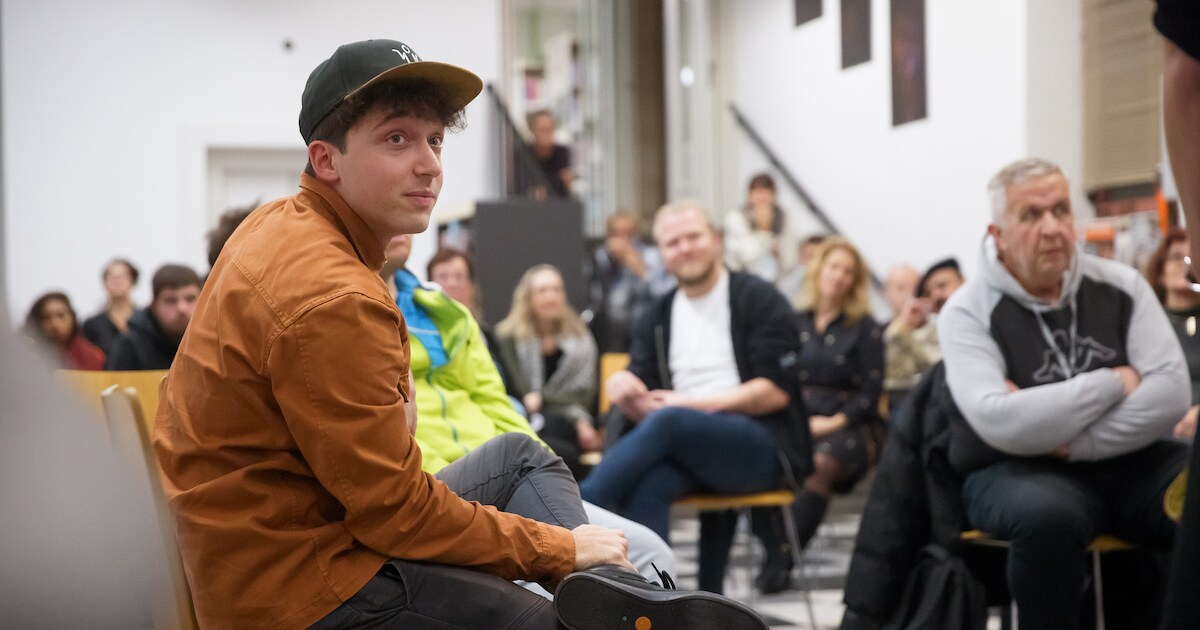 Rapper en psycholoog Kenny maakt een clip over laaggeletterdheid: ‘Het ...