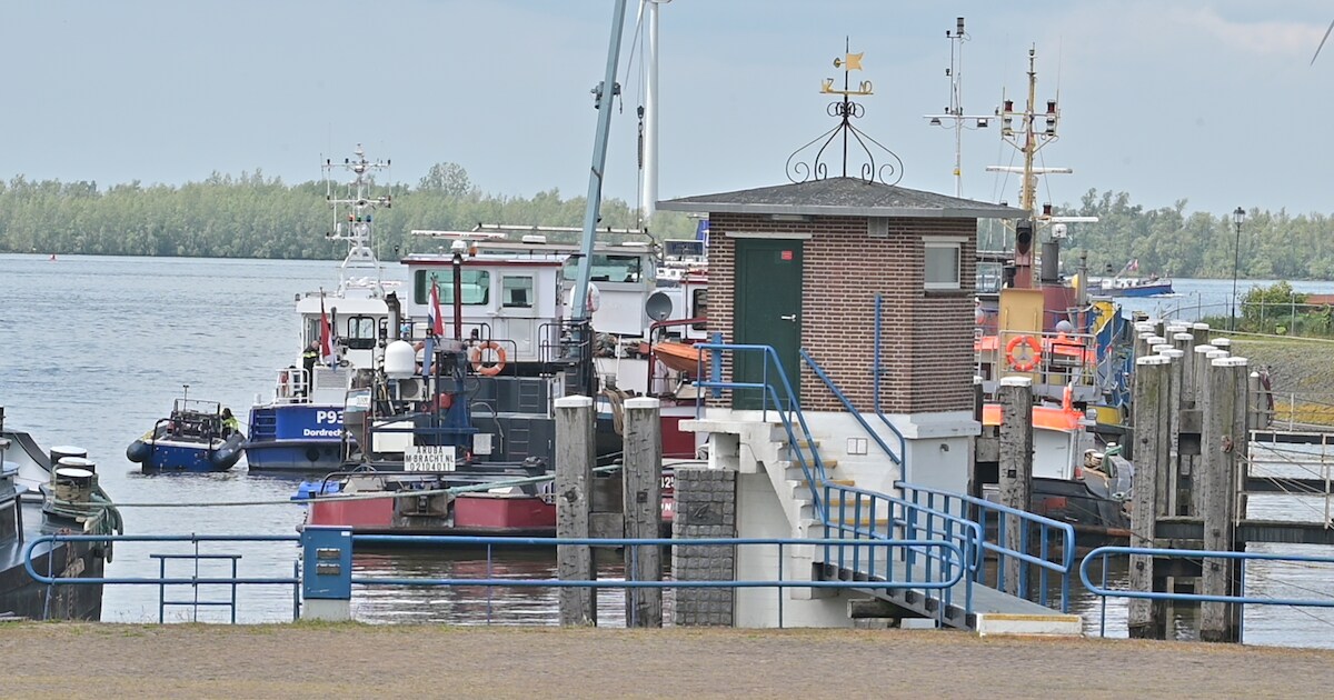 Nieuwe havenmeester in Moerdijk, dienstwoning verdwijnt | Moerdijk | BN ...